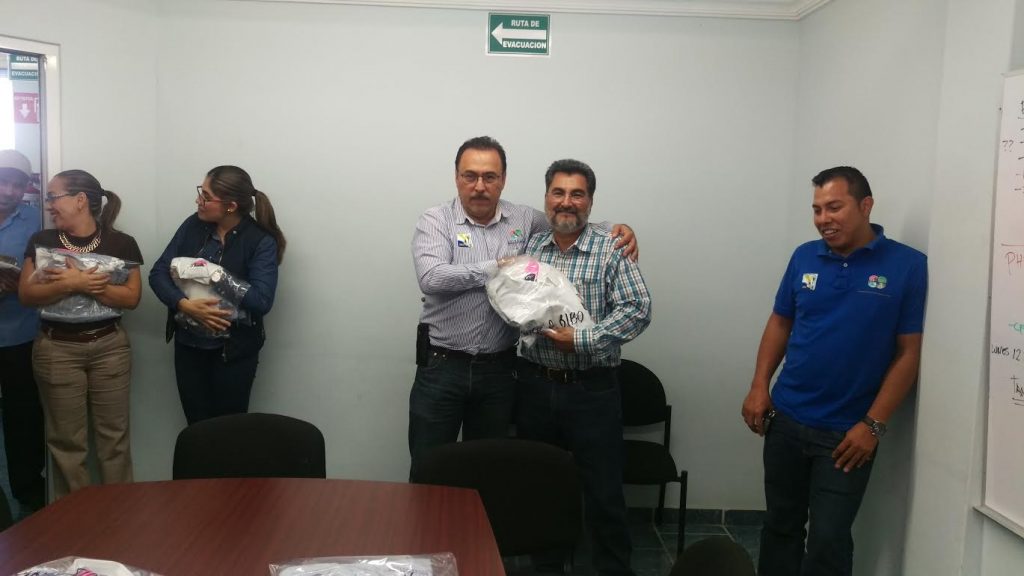 CEA REALIZA LA SEGUNDA ENTREGA DE UNIFORMES AL PERSONAL – CEA